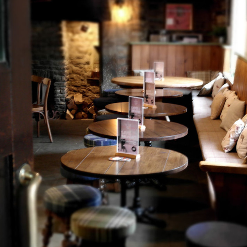 Metal Table Bases – Pub Stuff