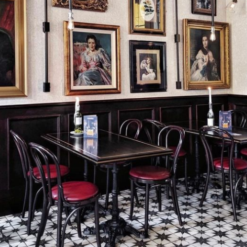 What is a Bistro Chair? – Pub Stuff